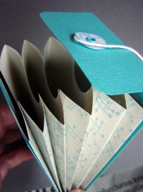 Showcase of Inspiring Booklet Designs - Designbeep