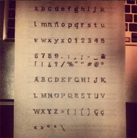 Free Font Of The Day : De La Fuente - Designbeep