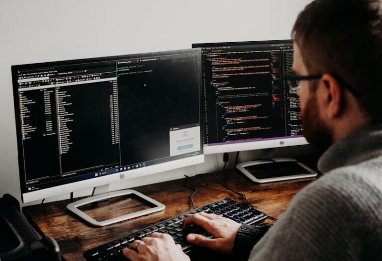 20 Pure CSS and Javascript Custom Cursor Effects (With Code) - Designbeep