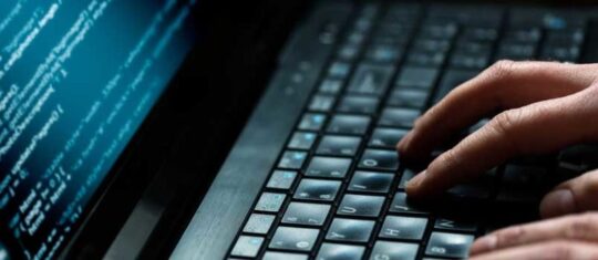 20+ Most Popular Code Editors For Developers - Designbeep