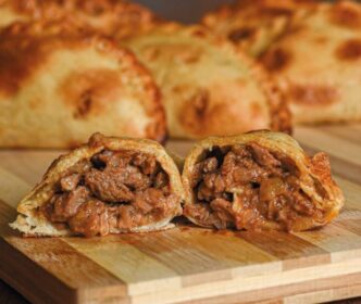 Best Empanada de Carne Cortada a Cuchillo Near Me: Finding Hand-Cut ...